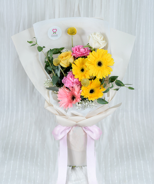 ช่อดอกไม้ Charu ขอมอบความรักนี้ให้คุณ | LoveYouFlower™